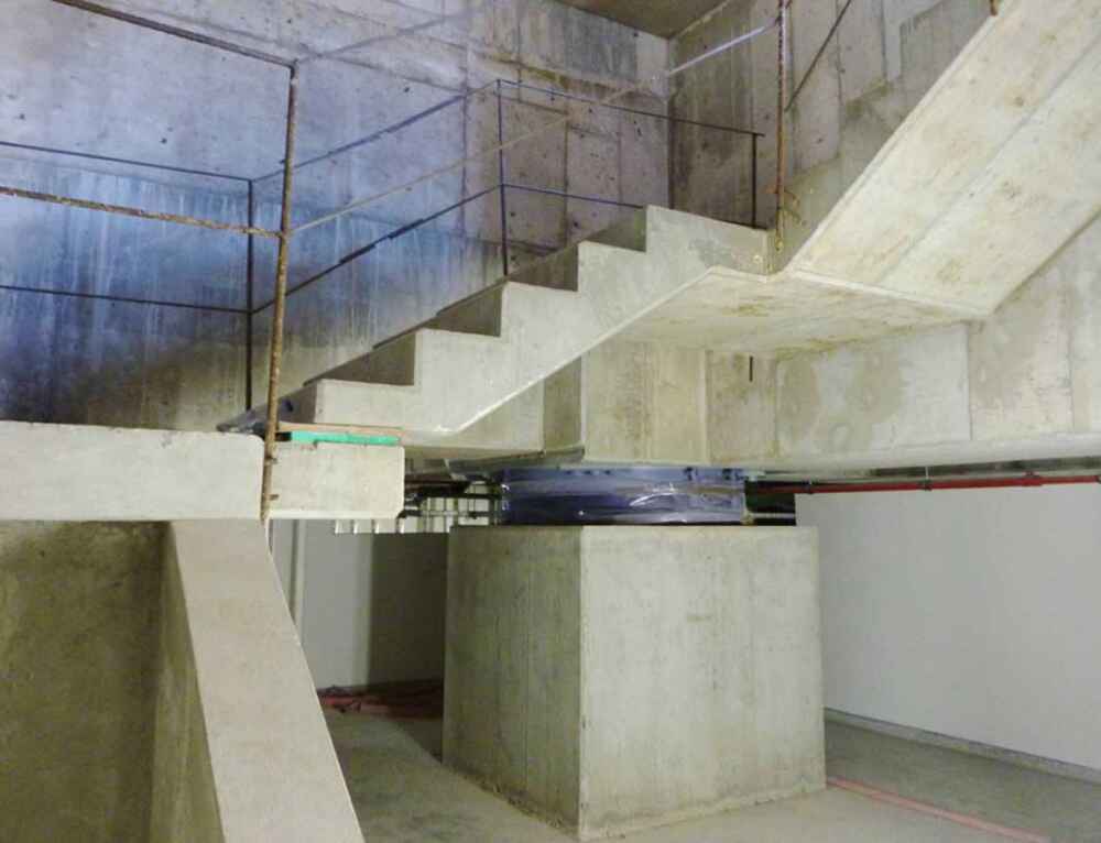 Fibre - Reinforced Polymers (FRPs) - Seismosoft